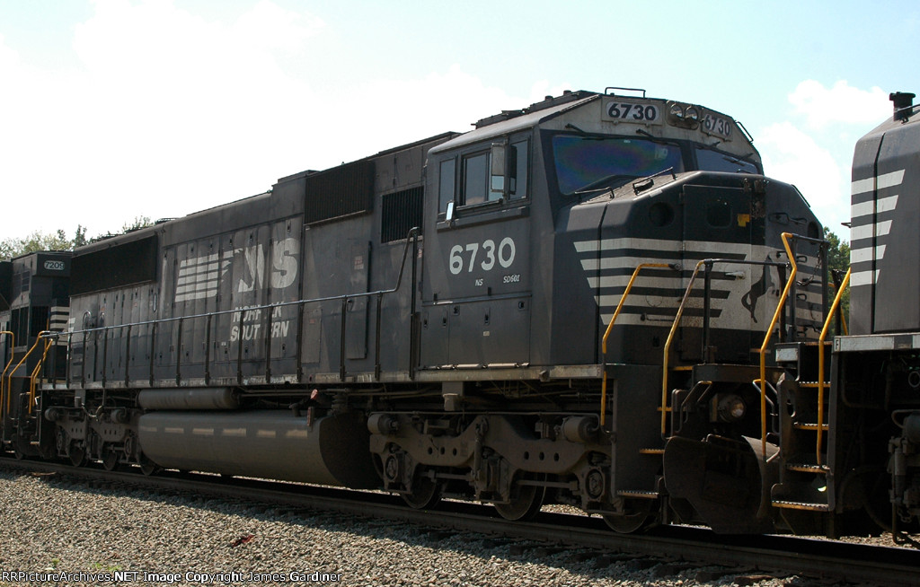 NS 6730